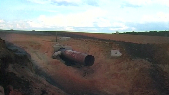 Flames Shoot Skyward from Exploded Gas Pipeline in Ukraine | IBTimes UK