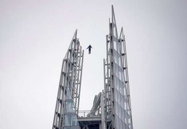 'Magician Impossible' Dynamo Lampooned After Shard Stunt is Revealed by ...