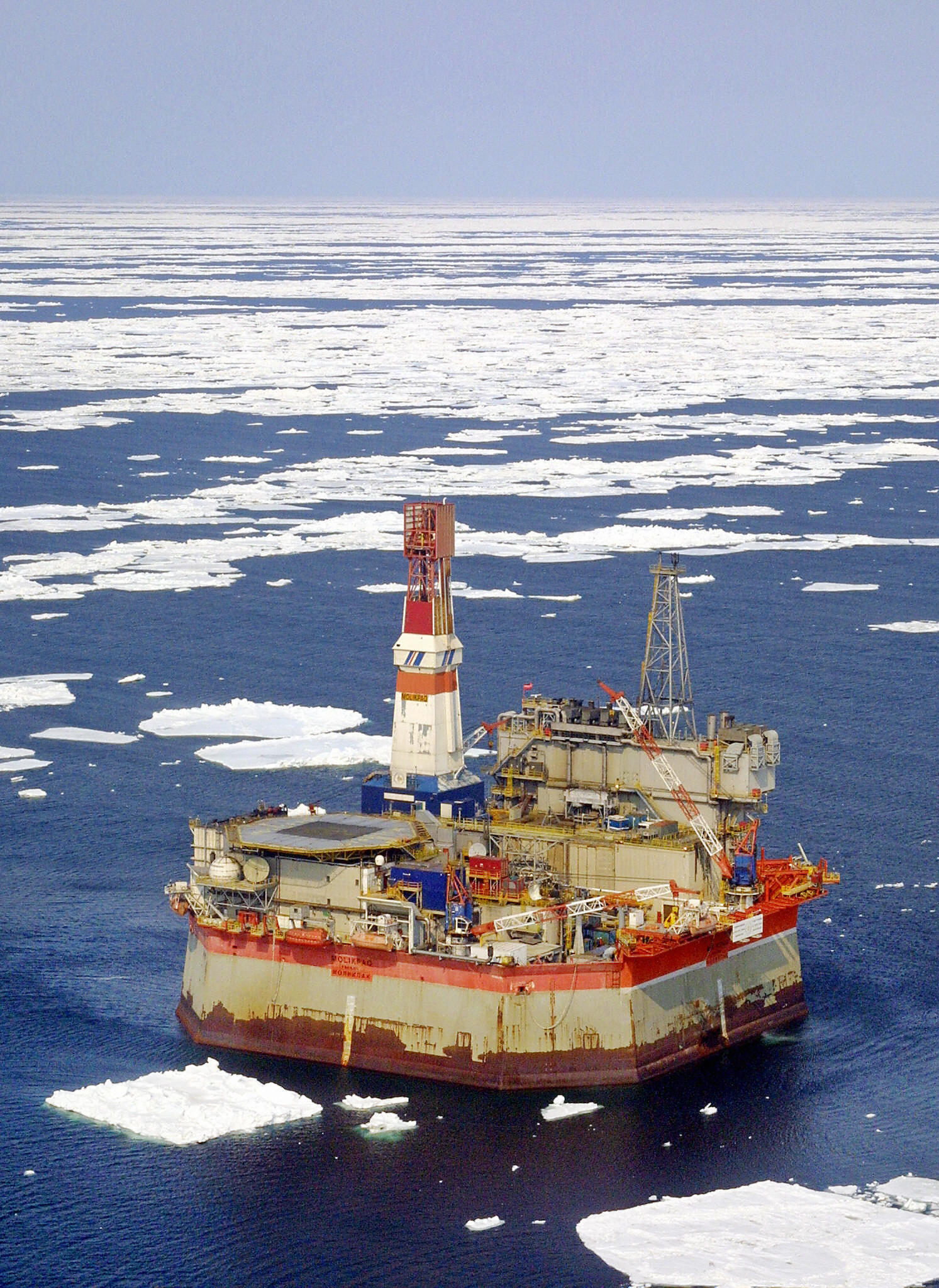 Canada and Russia Twitter Spat Comes Amidst Rising Tensions Over Arctic Oil