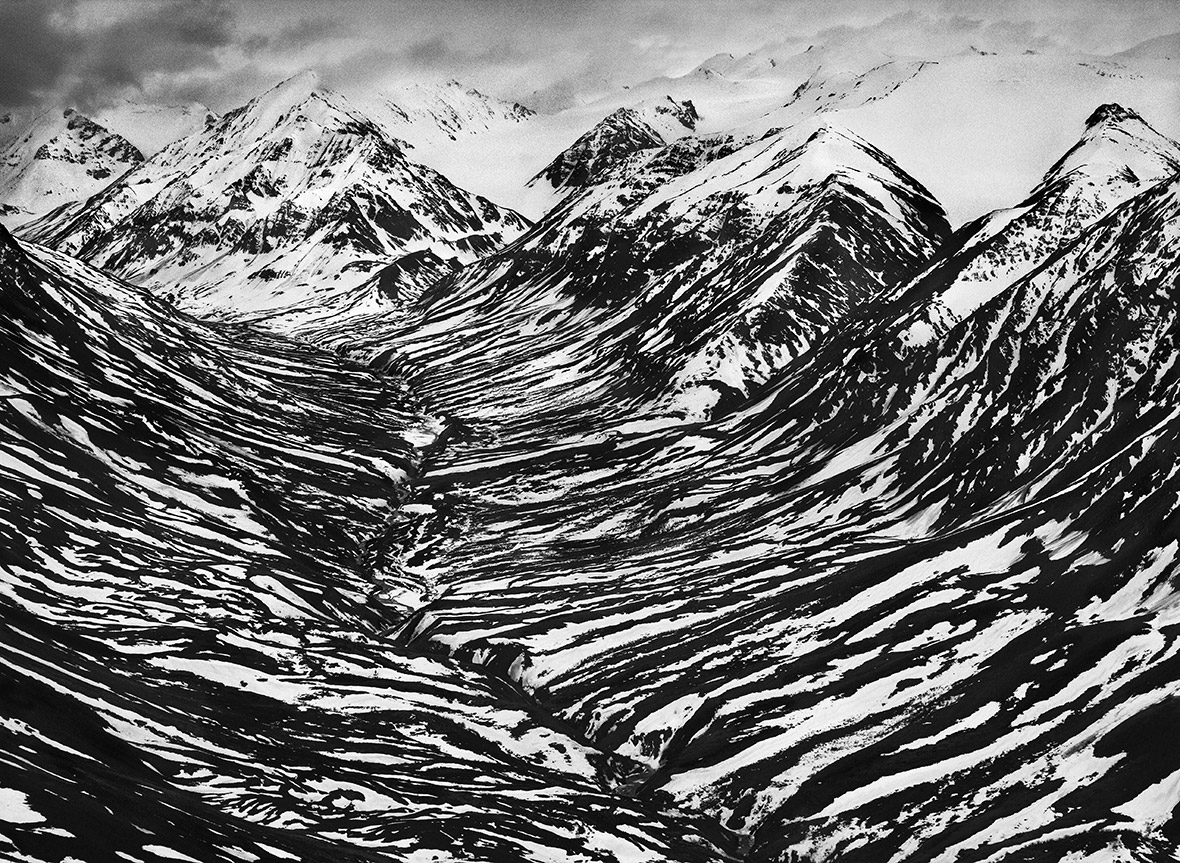 Sebastião Salgado Retrospective Exhibition: Powerful Images by ...