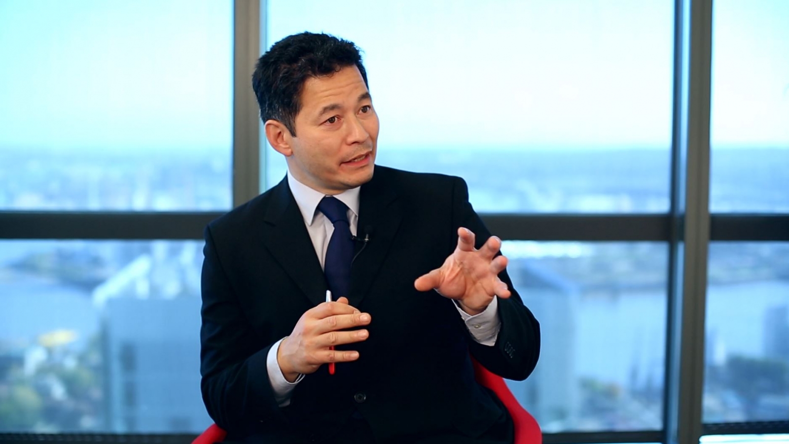 Edmund Shing: With Foxtons in a Tailspin, Keep Your Finger Off the ...