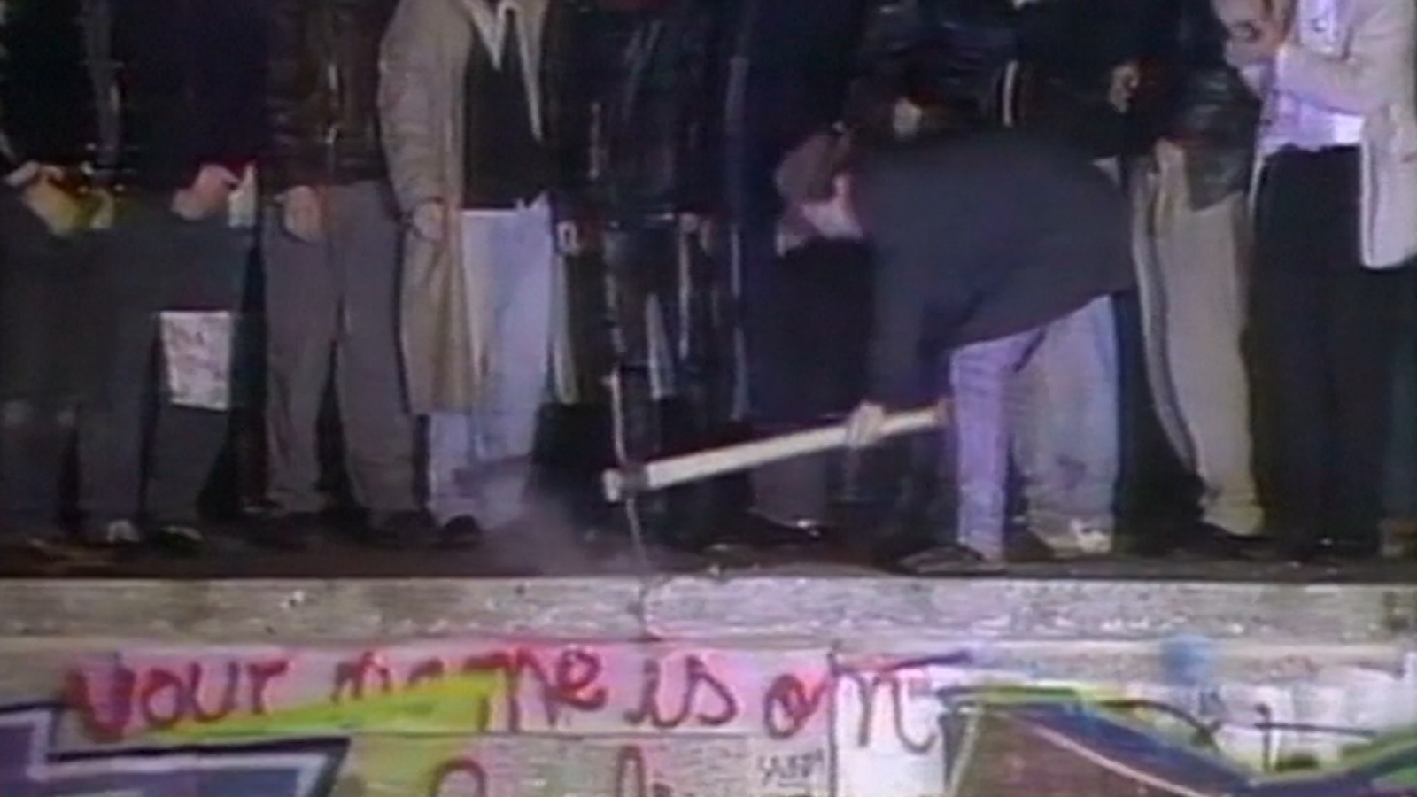 Archive Footage Captures Fall of Berlin Wall | IBTimes UK