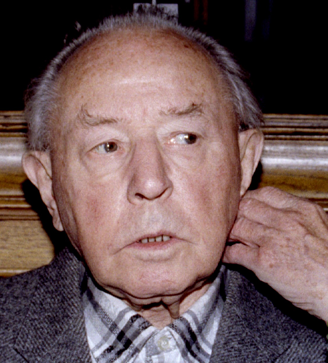 Berlin Wall 25th Anniversary: Inside the Stasi's Paranoid Surveillance ...