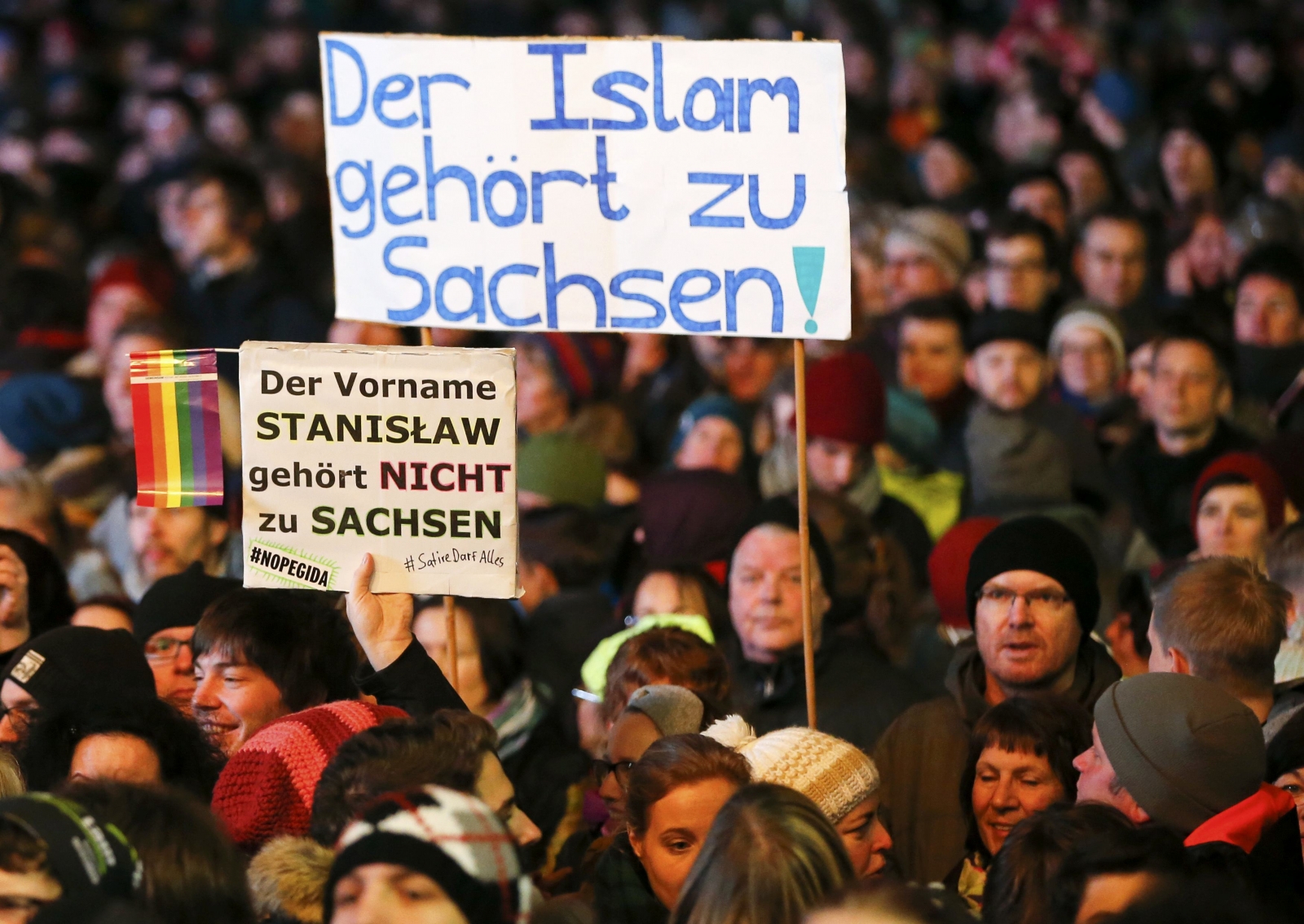 Rock concert and rallies overwhelm Germany's Pegida protests | IBTimes UK