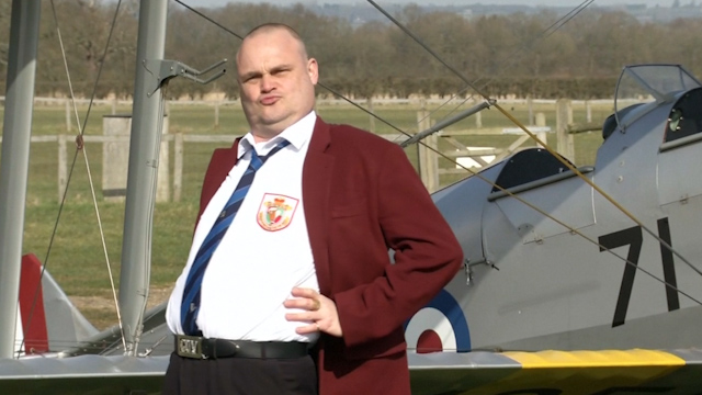 General election 2015: Al Murray 'too fat' for election parachute stunt ...