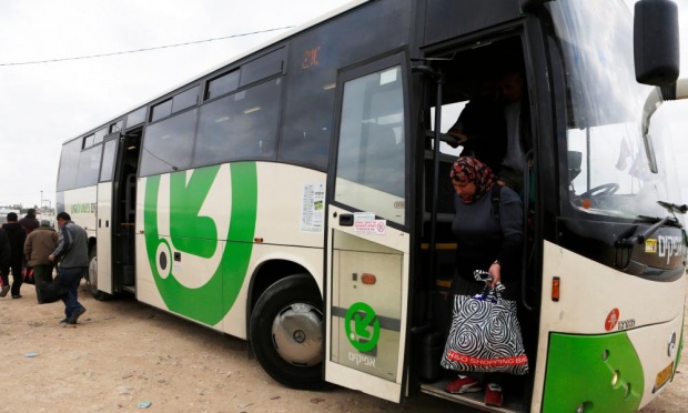 Israel: Netanyahu suspends 'apartheid' bus plan for Palestinians ...