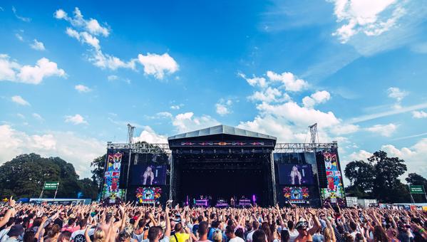 V Festival 2015 highlights: Kasabian pay tribute to Cilla Black ...