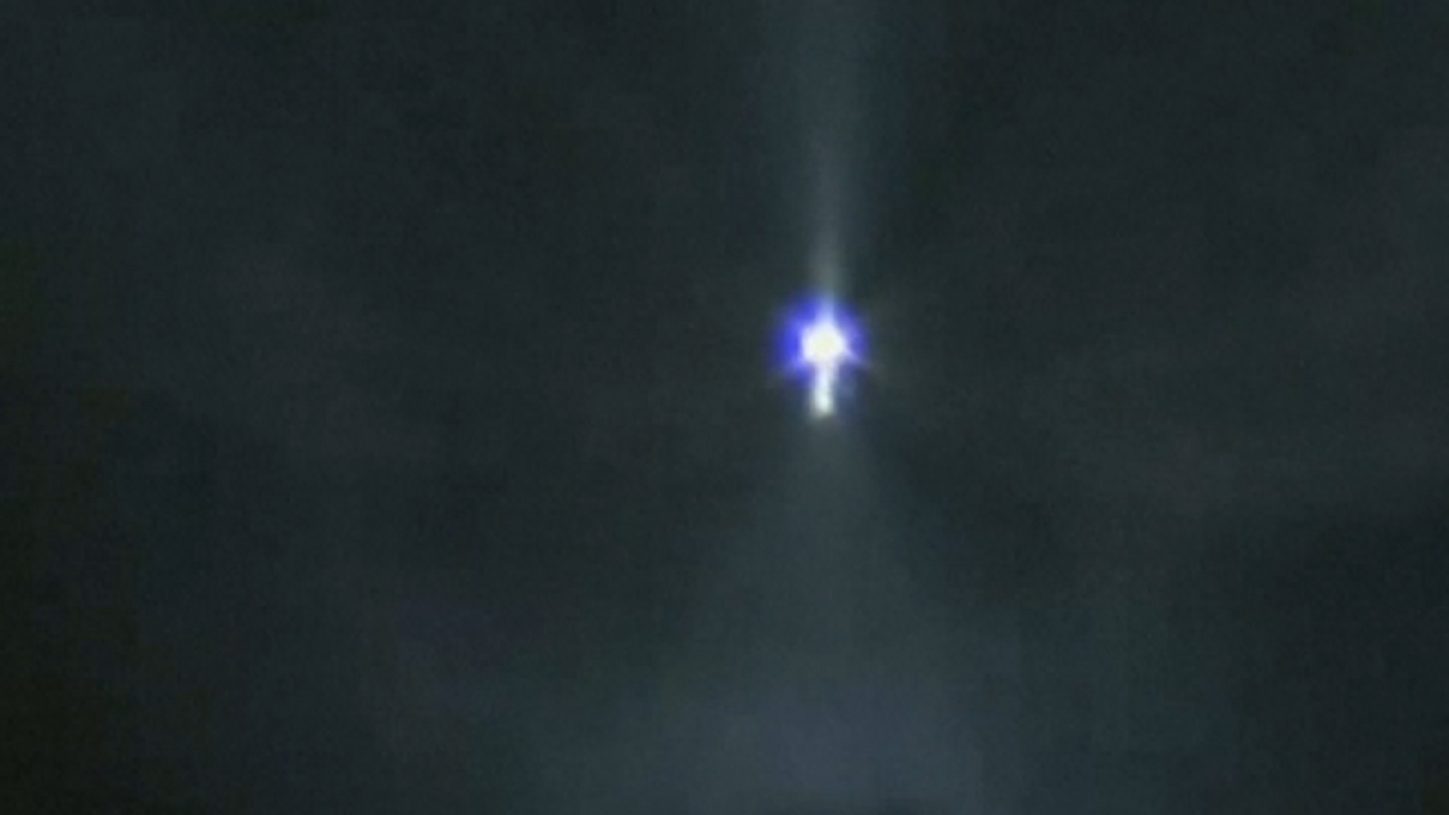 Atlas 5 rocket emits strange blue light as it soars through space ...