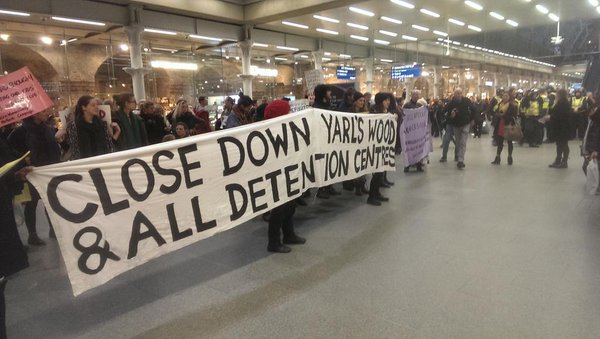 No Borders protesters clash with police at St Pancras station | IBTimes UK