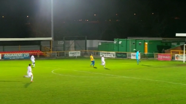 Thurrock FC score crazy wind-assisted own goal | IBTimes UK