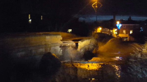 Tadcaster: Homes evacuated as ancient Yorkshire bridge collapses ...