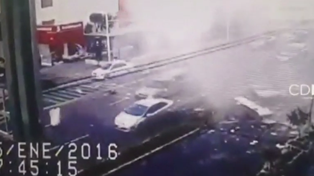 Mexico City: Camera captures dramatic explosion that injured 10 ...