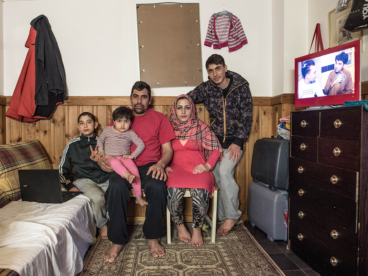 Sweden: Refugees dreaming of warm welcome in Scandinavian Utopia get ...