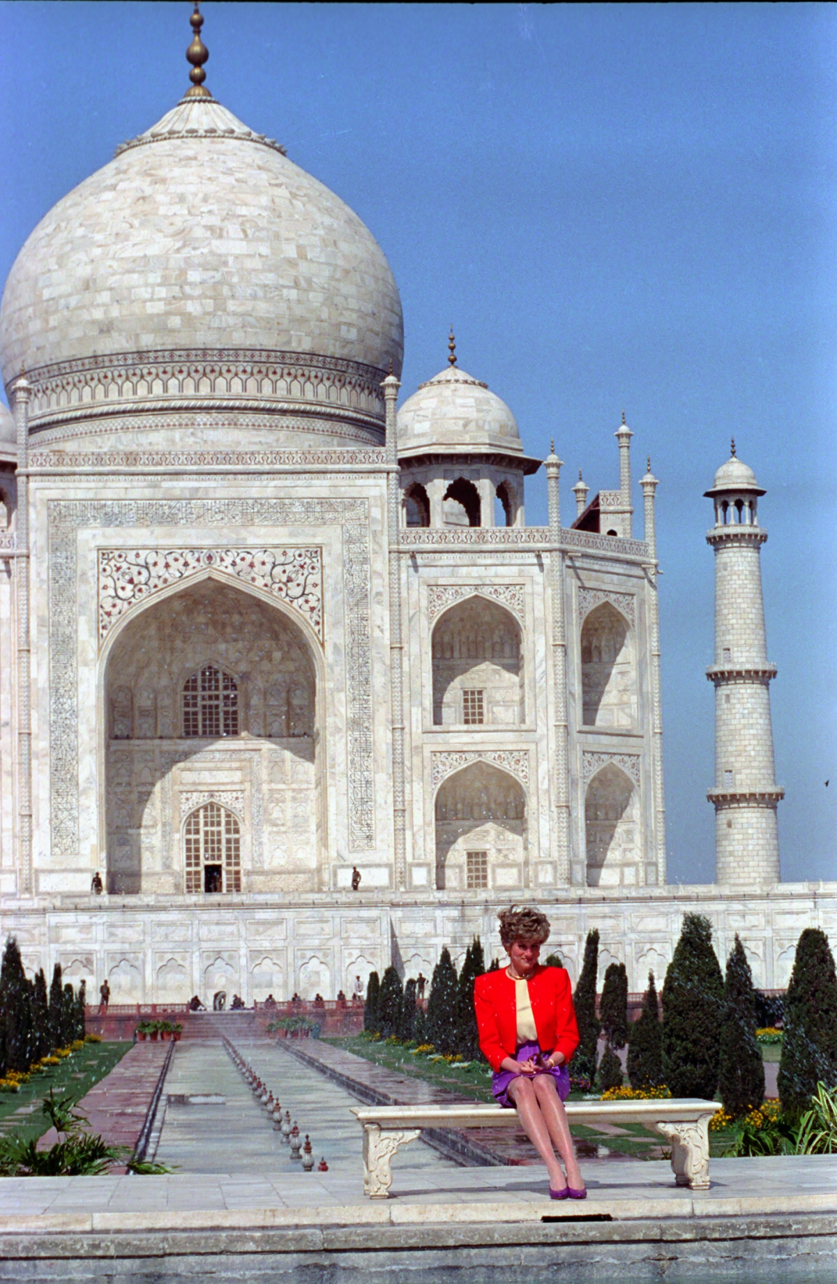 An Indian love story: Prince William and Kate to visit iconic Taj Mahal ...