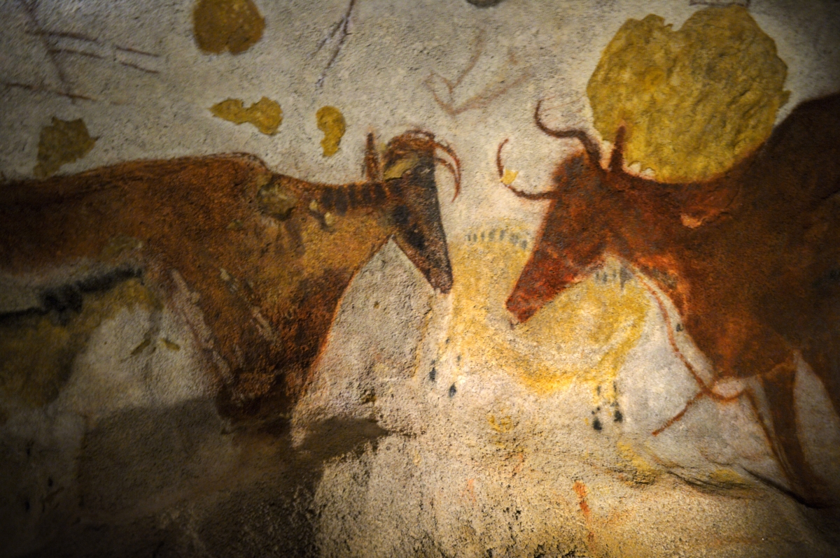 Lascaux cave paintings: Huge replica of Palaeolithic site to open in ...