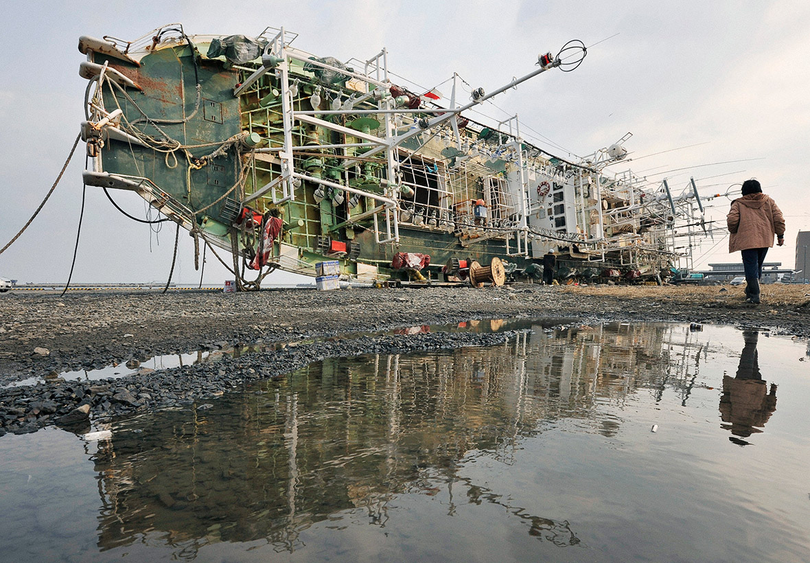 Japan tsunami: 60 powerful photos of the earthquake and nuclear ...