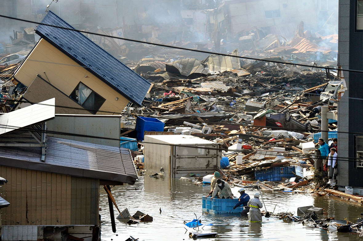 Japan tsunami: 60 powerful photos of the earthquake and nuclear ...