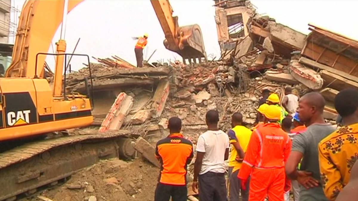 Nigeria: 'Voices heard' in rubble of collapsed Lagos building | IBTimes UK