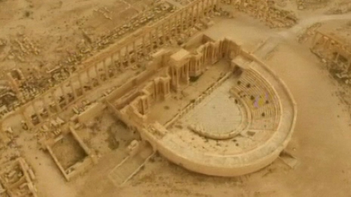 Drone video shows ongoing battle for Palmyra as Syrian army retake ...