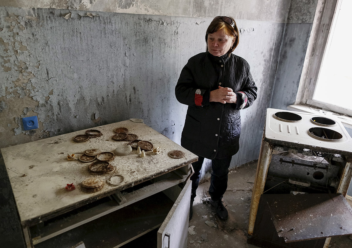 Chernobyl: Survivors return to ghost town of Pripyat, 30 years after ...