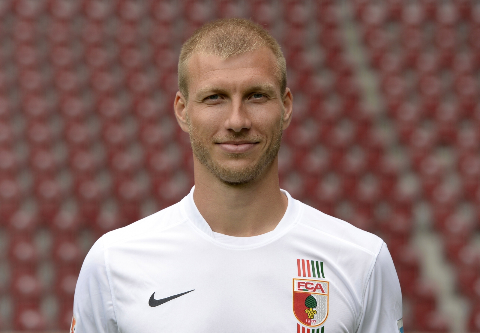 Liverpool transfer news: Ragnar Klavan completes move from FC Augsburg ...