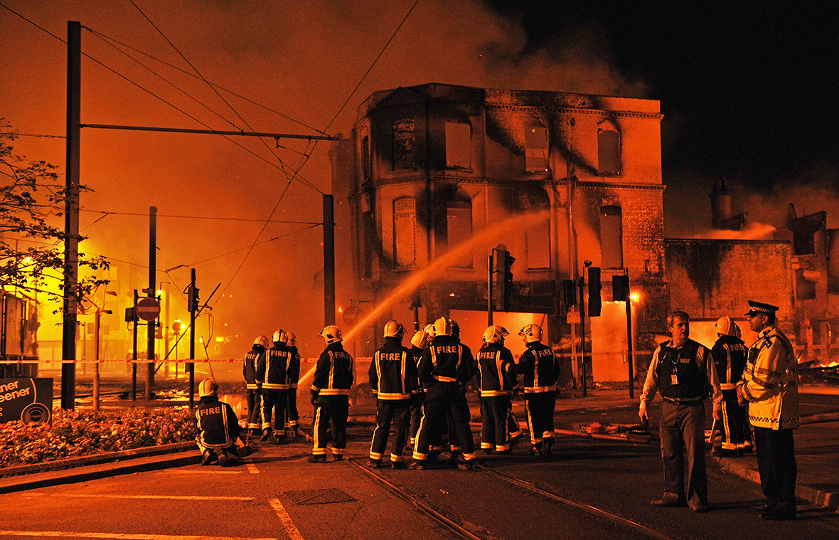 London riots anniversary: Photos of August 2011 looting, arson and violence