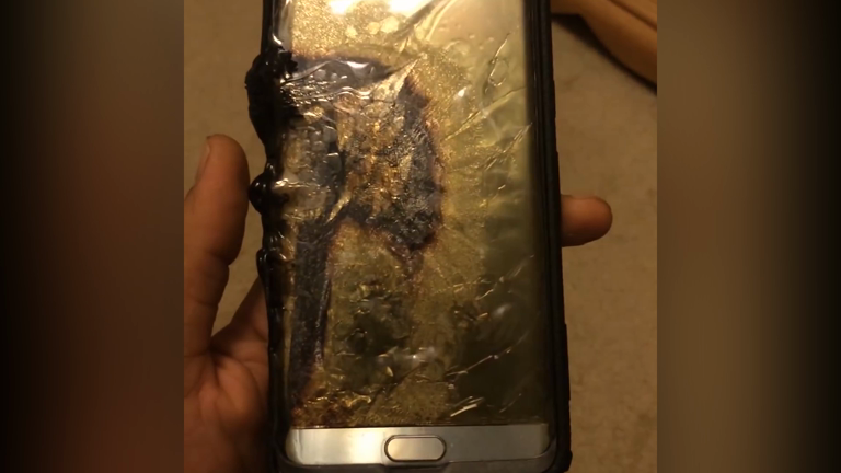 Samsung halts global sales and recalls Galaxy Note 7 over battery fires