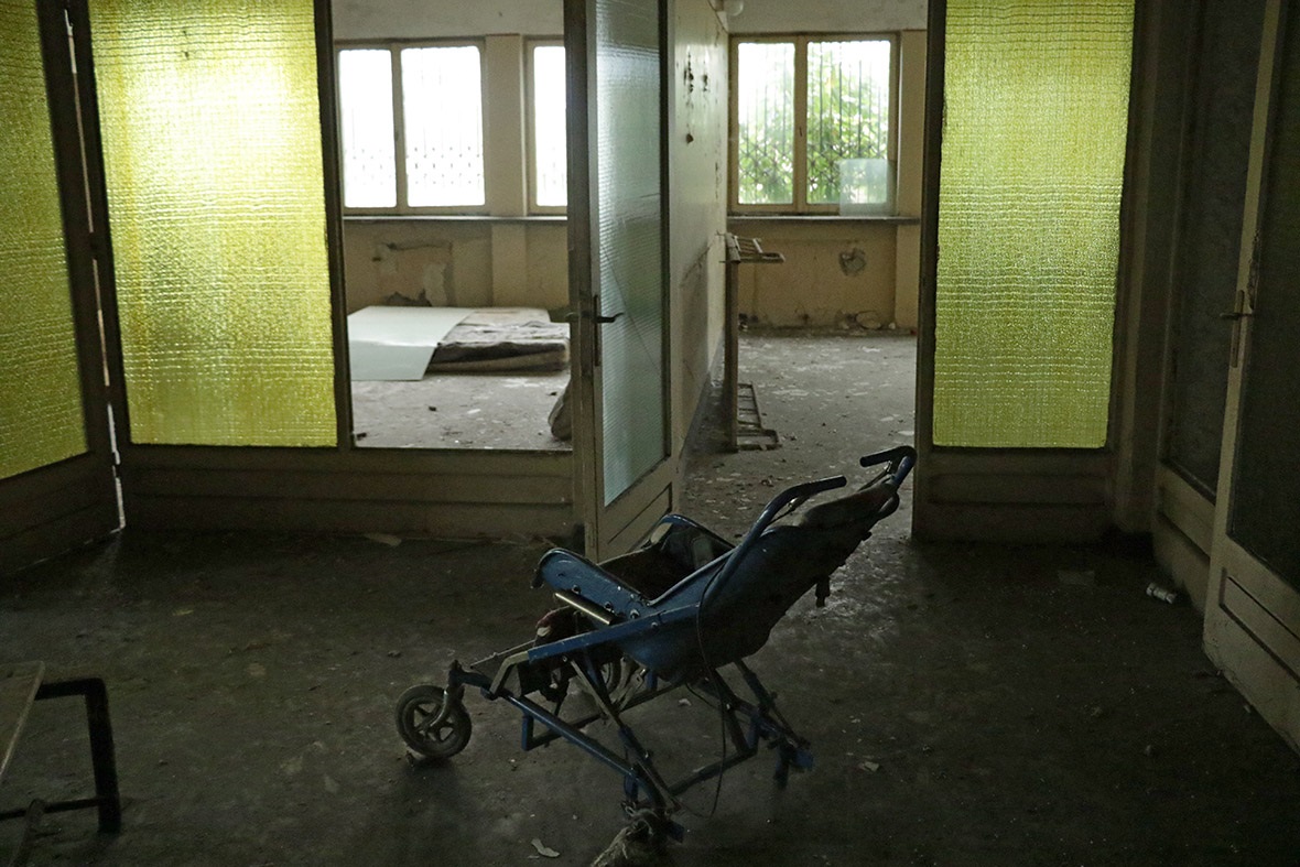 Romania's forgotten children: Haunting images of abandoned orphanages