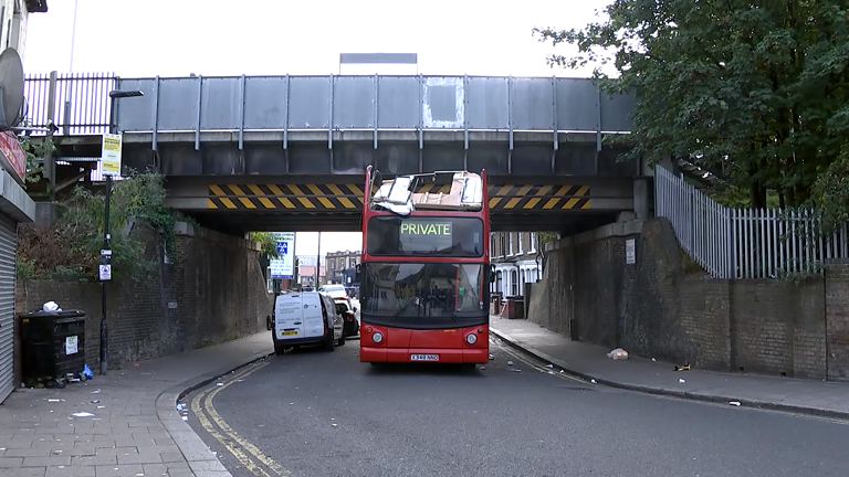 26 hurt as double decker bus crashes into bridge in Tottenham | IBTimes UK