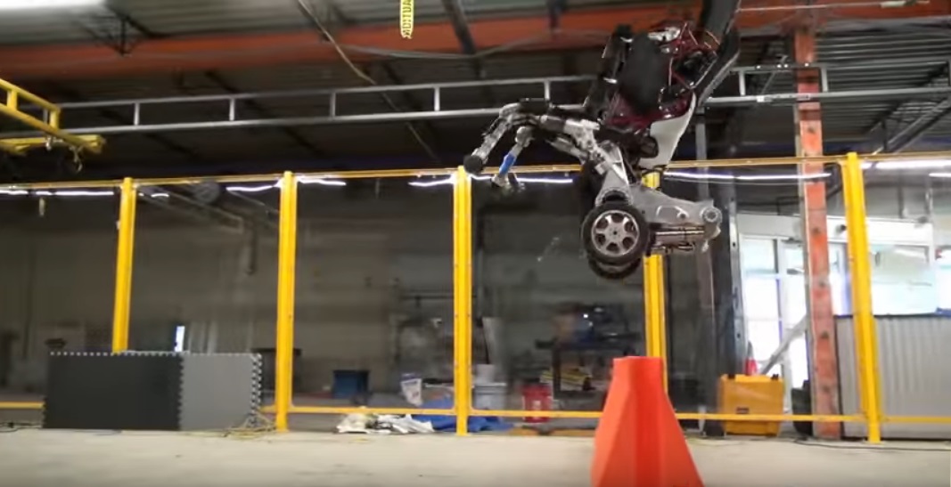 Boston Dynamics unveils 'nightmare-inducing' six-foot tall wheeled Handle robot