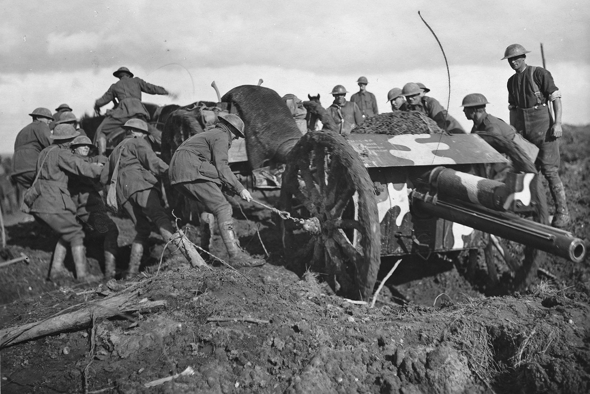 Battle of Passchendaele centenary: Photos show the horrors of the First ...