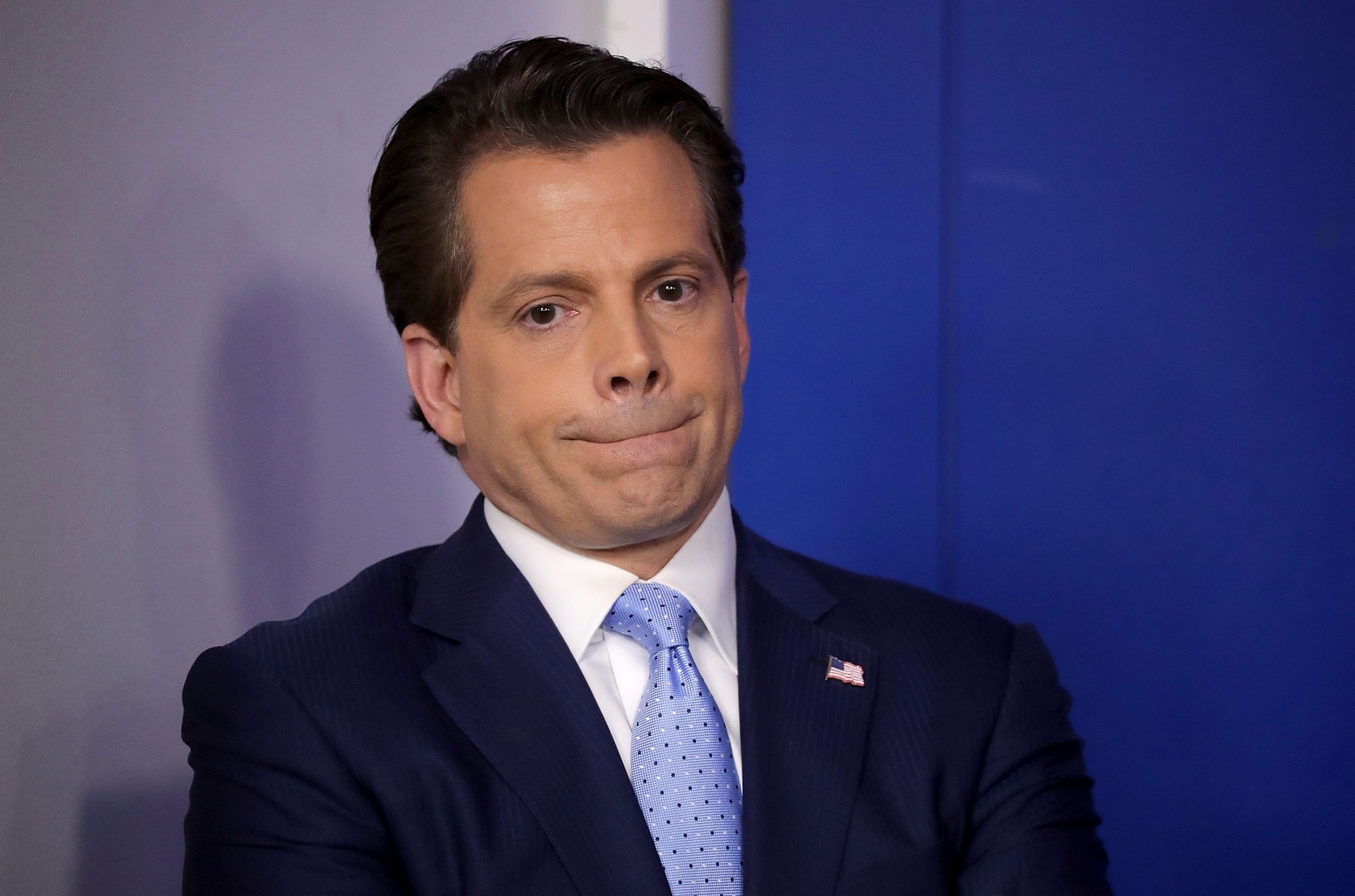 Tough week for Anthony Scaramucci as Harvard apologises for listing him ...