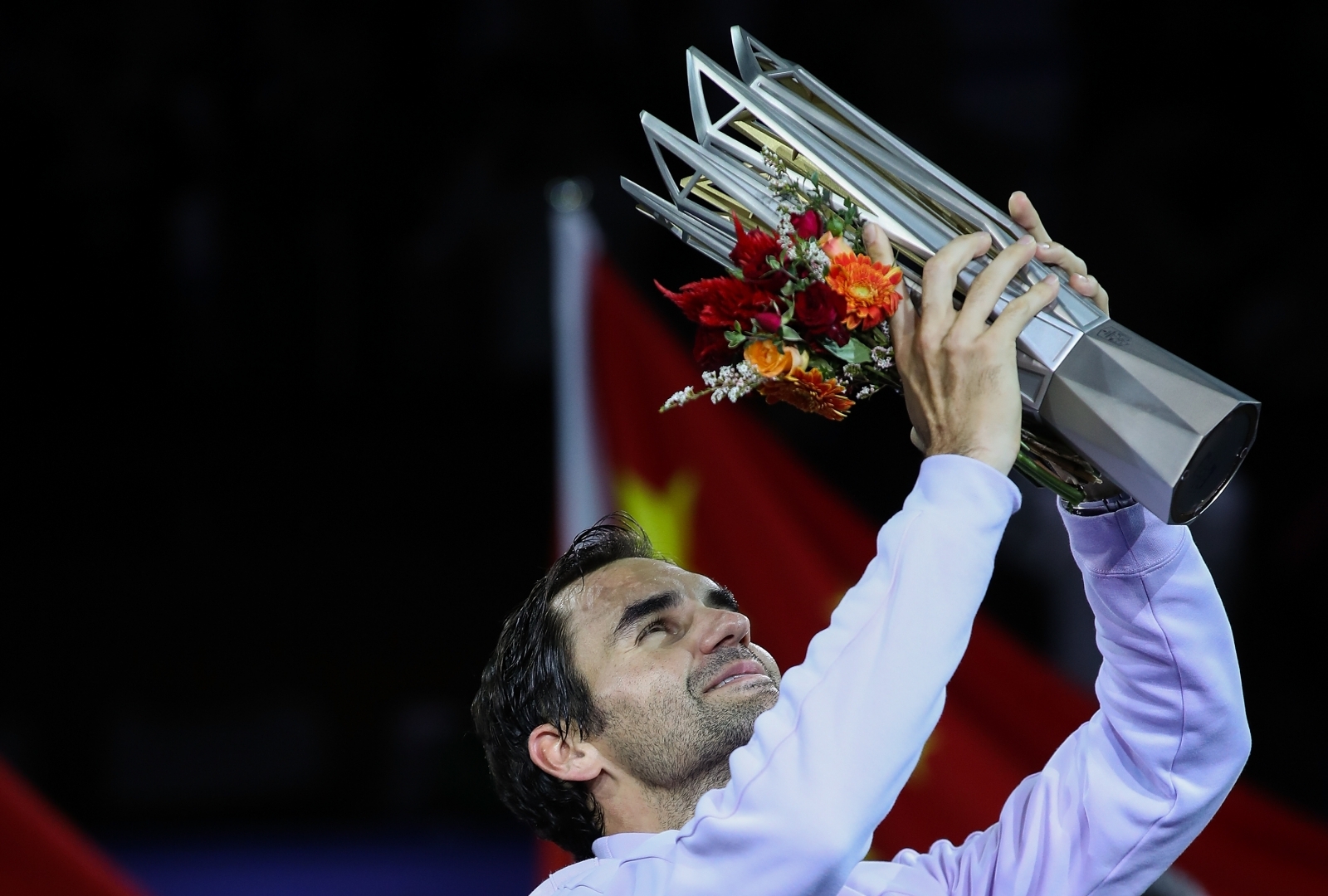Roger Federer beats Rafael Nadal in straight sets to clinch Shanghai Masters | IBTimes UK