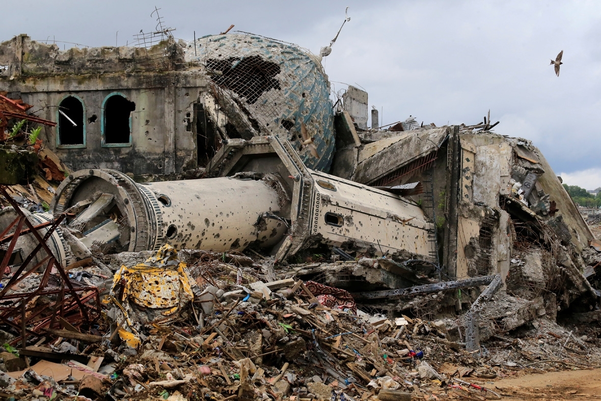 Inside Marawi: New photos of shattered city reveal ferocity of battle ...