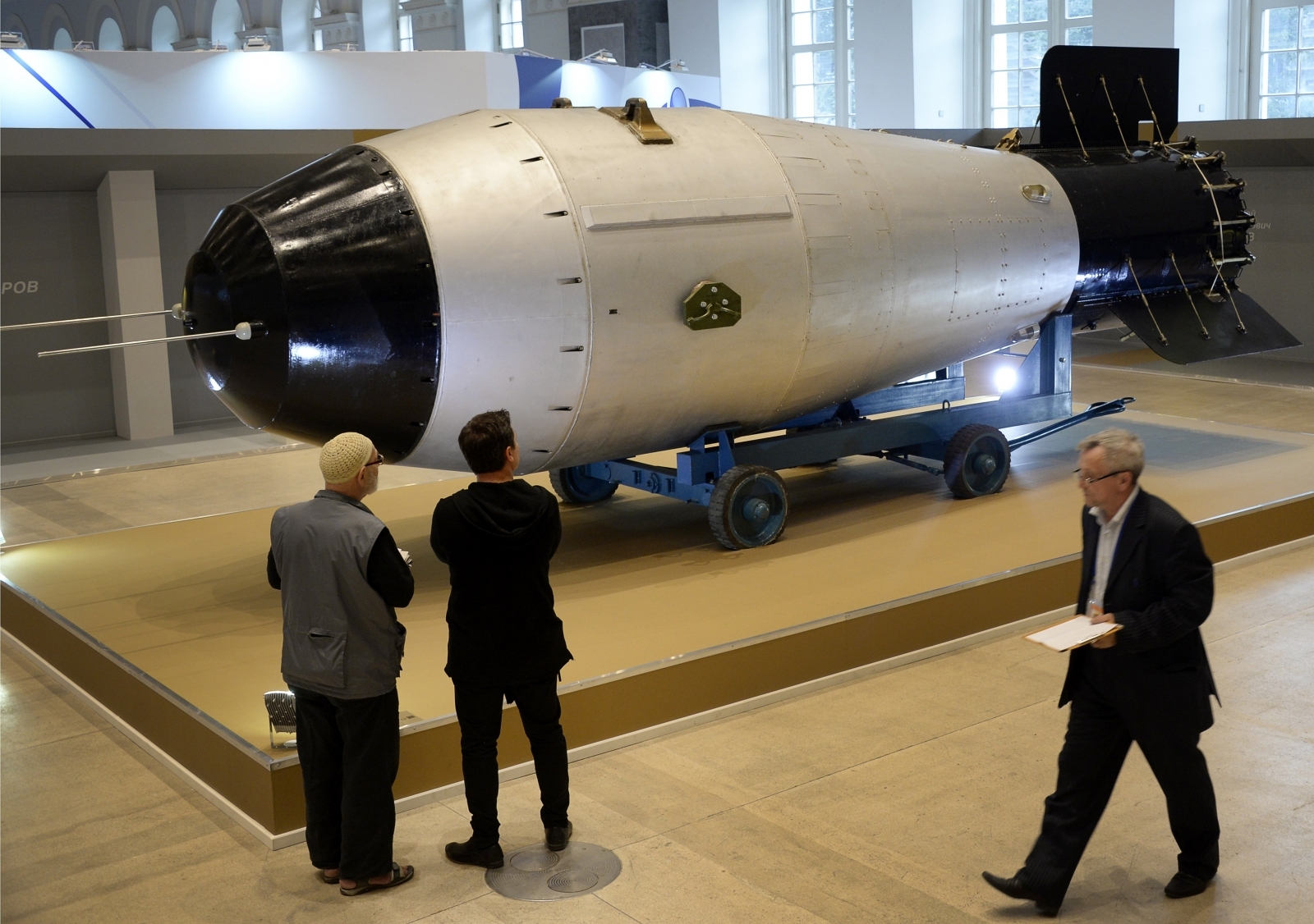 Russia readying for nuclear war? Moscow reportedly expanding arsenal ...