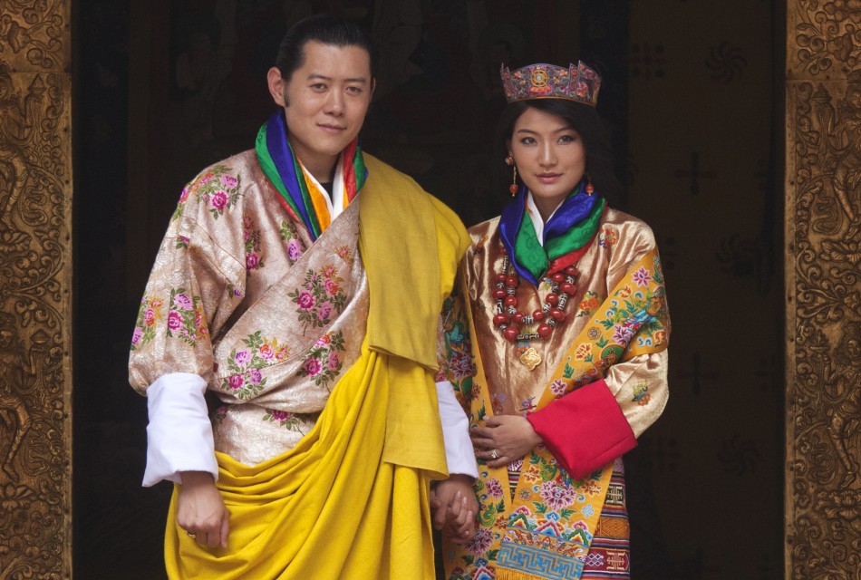 Bhutan's royal couple dubbed William and Kate of Himalayas announce ...