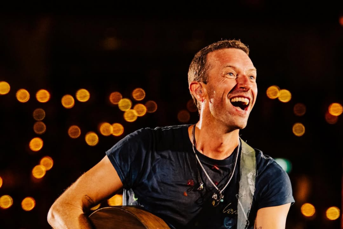 Chris Martin 'Rebounds' With Sophie Turner After Years of 'Manipulating ...