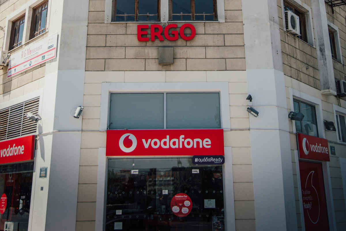 Vodafone Outage Leaves Thousands Without Internet and Mobile Service ...