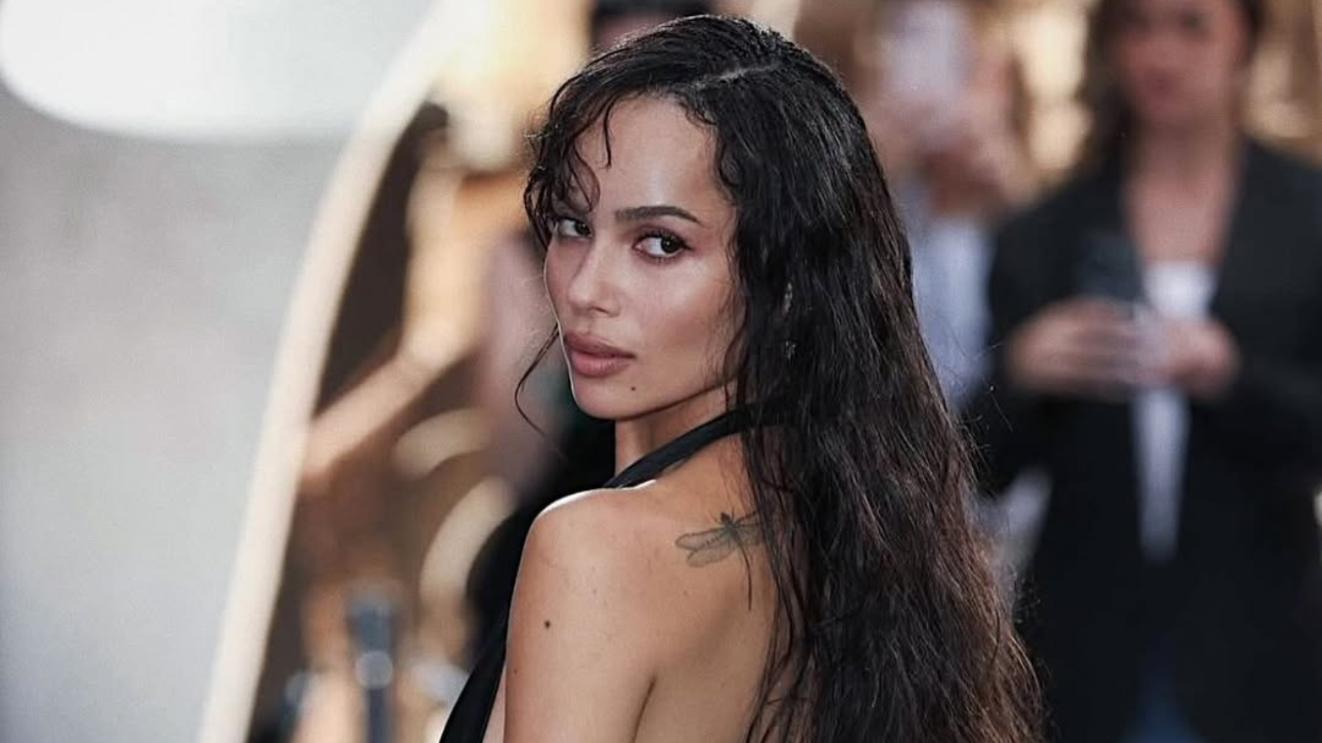 Zoë Kravitz's 'Engagement Ring' As Harry Styles Romance Takes a ...