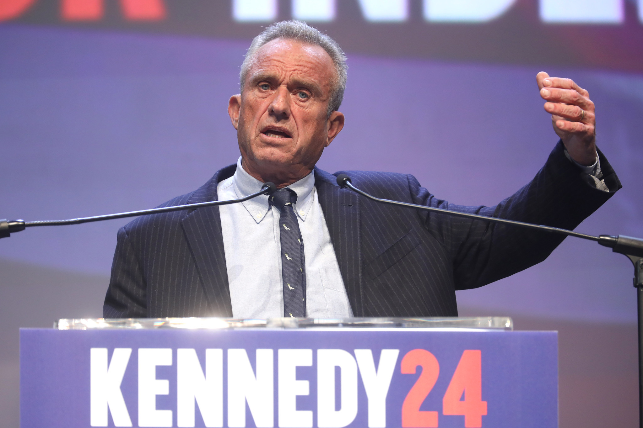 RFK Jr. Accused of Being 'Sex Addict' Who Wanted to Impregnate Reporter ...