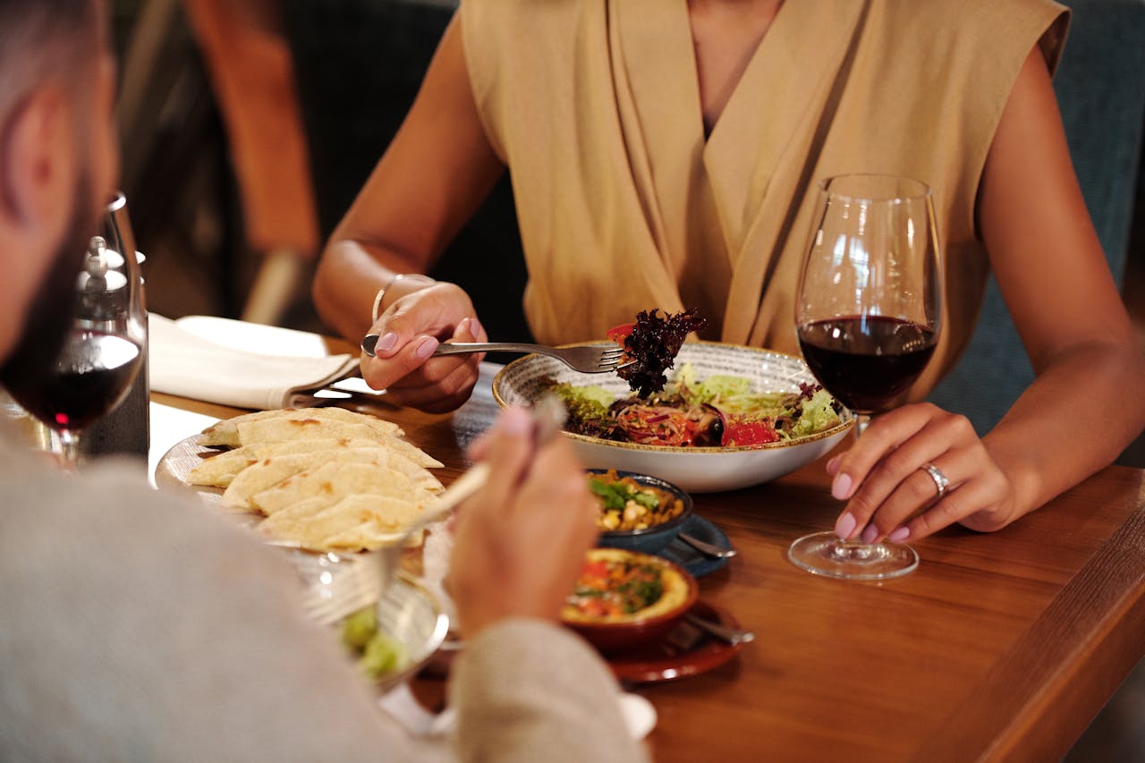 Restaurant Owner in Onalaska Launches His Own Protest Across the Street ...