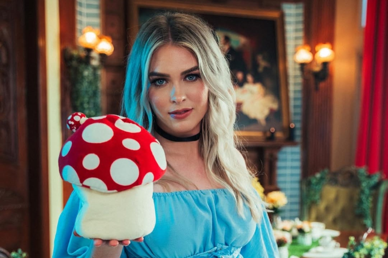 Twitch Streamer QTCinderella Sparks Firestorm After Livestream Comments ...