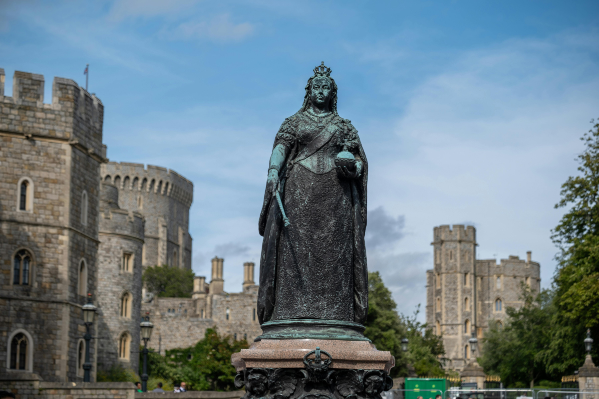 End Monarchy Call: How Prince Andrew's Scandals Expose House of Windsor ...