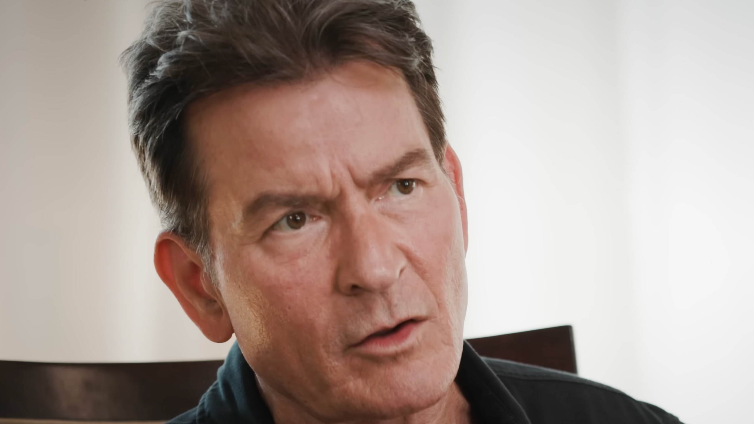 Is Charlie Sheen Broke? Two And A Half Men Star Down To £2.3m After ...