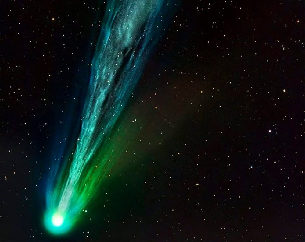 3I/ATLAS Update: Harvard Physicist Puzzled by Alien Comet's Striking ...