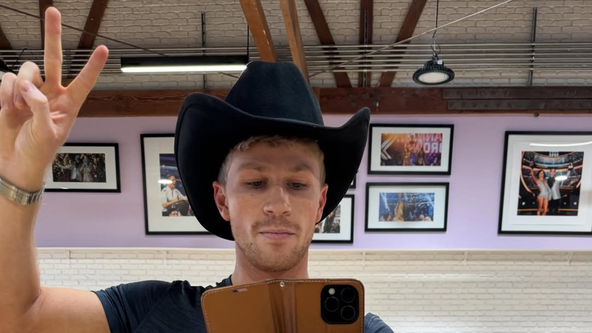 Robert Irwin Accused of Using Father Steve to Win DWTS, Daniella ...