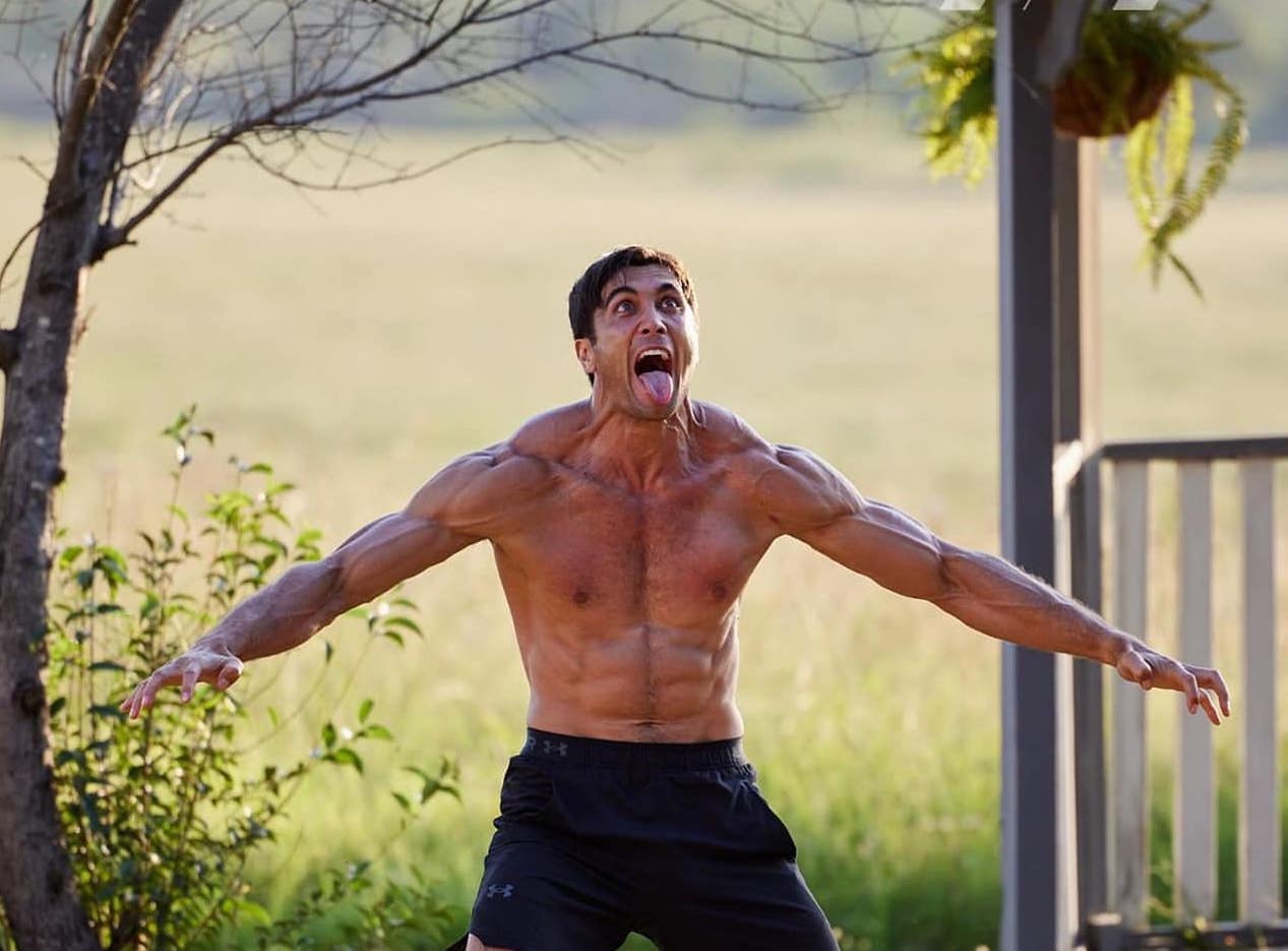 Ethan Browne From 'Raising Helen,' Dies at 52 in Tragic Home Incident ...