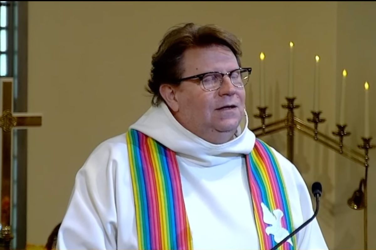 United Methodist Pastor Comes Out As Transgender Mid-Sermon — Who Is Rev Phil Phaneuf And What ...