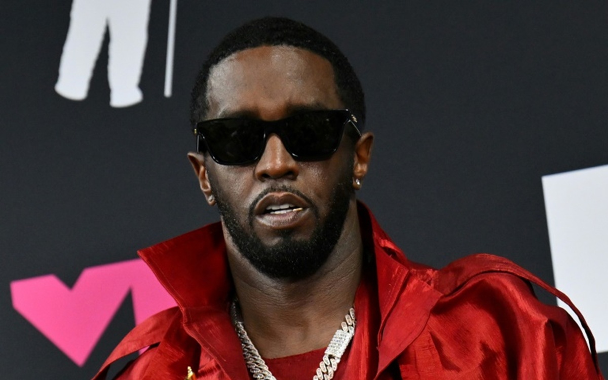 Diddy's Side Hustle: Rapper's Private Jet Flies 149,000 Miles While He ...