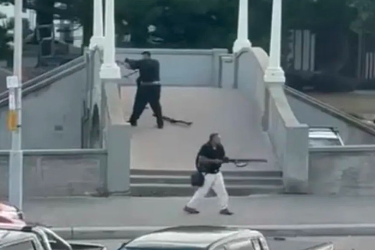 Death Toll Rises to 16 in Bondi Beach Shooting Targeting Australia's ...